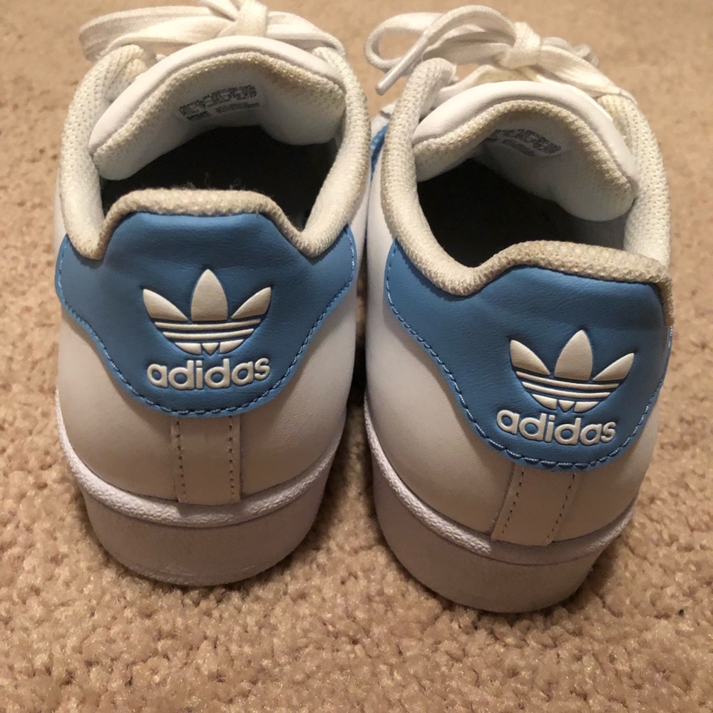 Shell Head Adidas - Gem